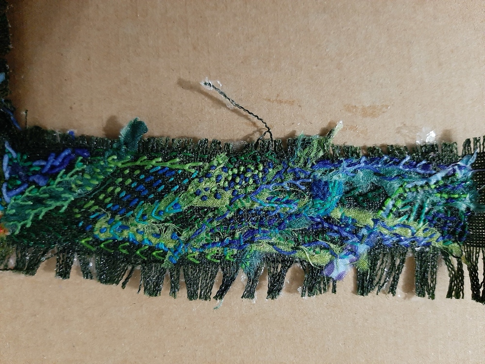 Embroidered Inchies Tutorial - Completed Projects - the Lettuce Craft ...